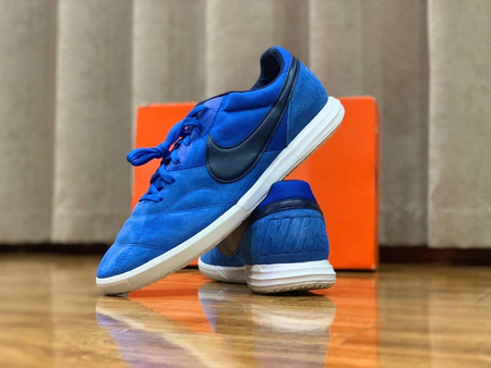 NIKE Premier II Sala