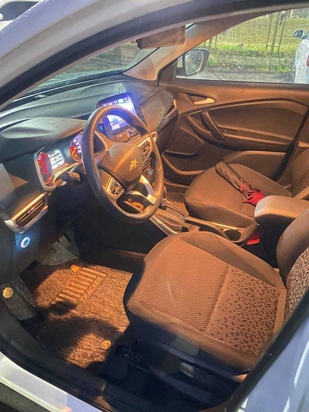 Chevrolet Tracker 2