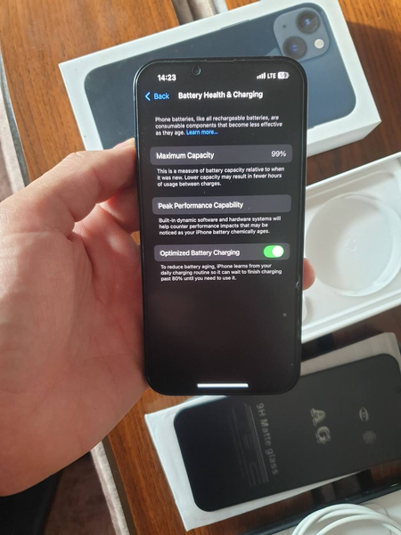 Iphone 13 Midnight