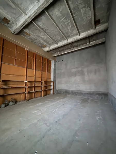Склад ижарага берилади.