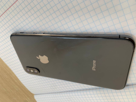 Iphone XS srochna sotiladi
