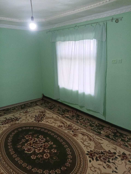 uy sotiladi, 320 квм. Участок 2760 квм, (28 соток), Ахунбабаев