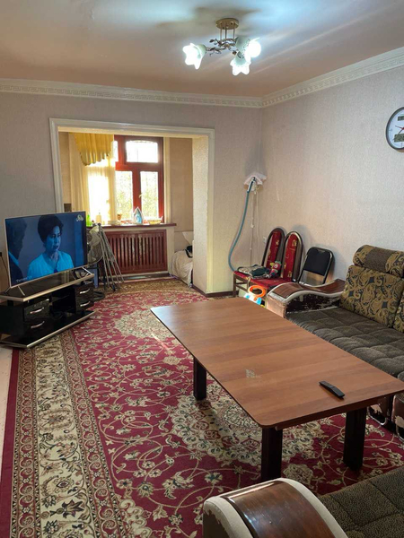 Продаю Чиланзар метро 2/2/4 Накошлик