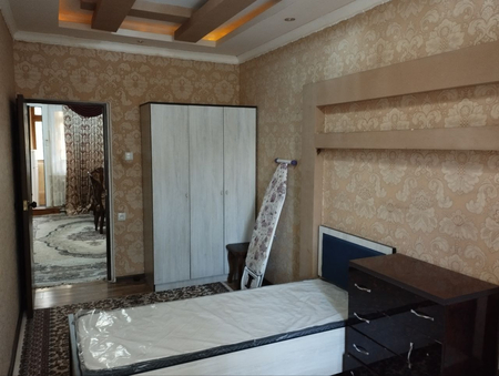 Chilonzor dombirabod 2*3 xonali hamma sharoitlar bor lubboyiga 400$