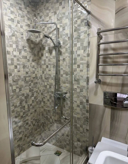 Продается 4х ком. квартира, ор-р: м.Космонавтов, 130м2