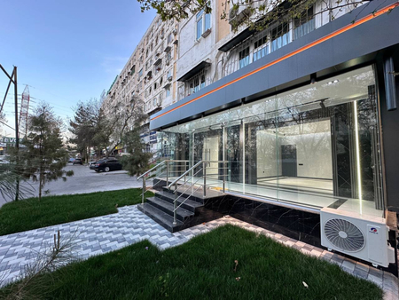 Юнусабад 4 квартал универсам нежилое помещение продается
