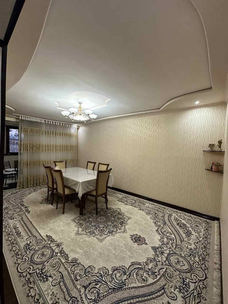 Юнусабад 12 квартал 2/3/4 (64²) продаётся квартира