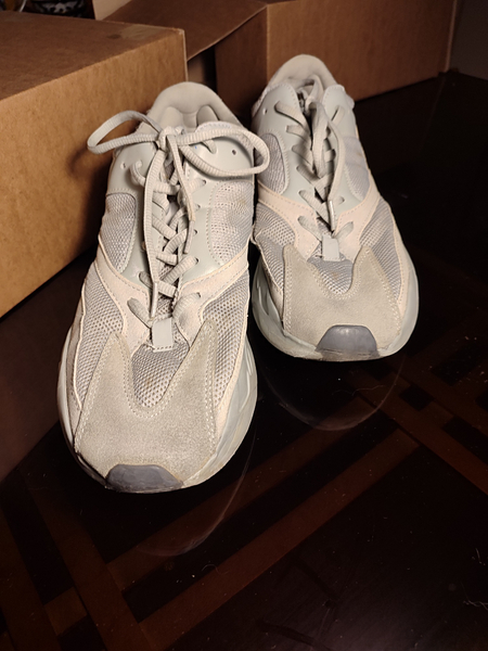 Adidas Yeezy Boost 700 V1