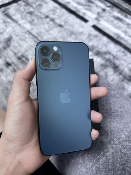 Iphone 12 pro qurt ideal