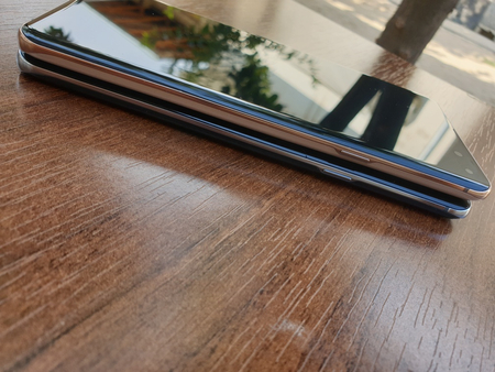 Samsung Galaxy S10 Plus 5G. OzU 8GB. 256 GB. IME tayyor 100%. Garanty