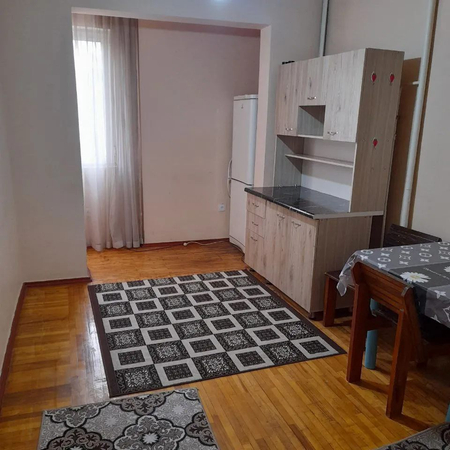 Аренда квартиры Ц 5 2/3/9-450$
