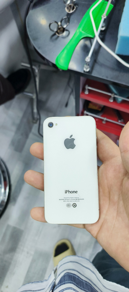 Iphone 4 32 gb hotirasi