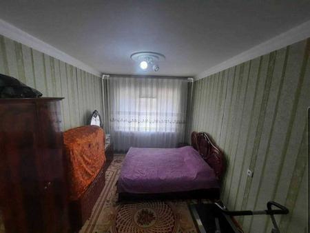 (К125180) Продается 3-х комнатная квартира в Алмазарском районе.