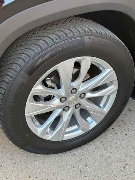Tracker LTZ PLUS 2024y sideniya obogref