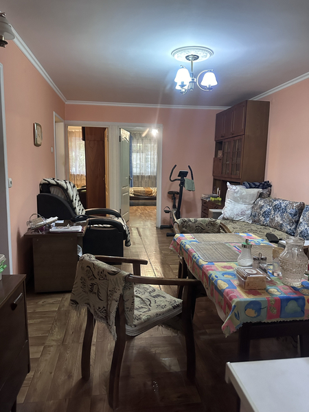 Чиланзар2.  3/1/4. Кирпич. Не торец. Ор Аллея Гагарина
