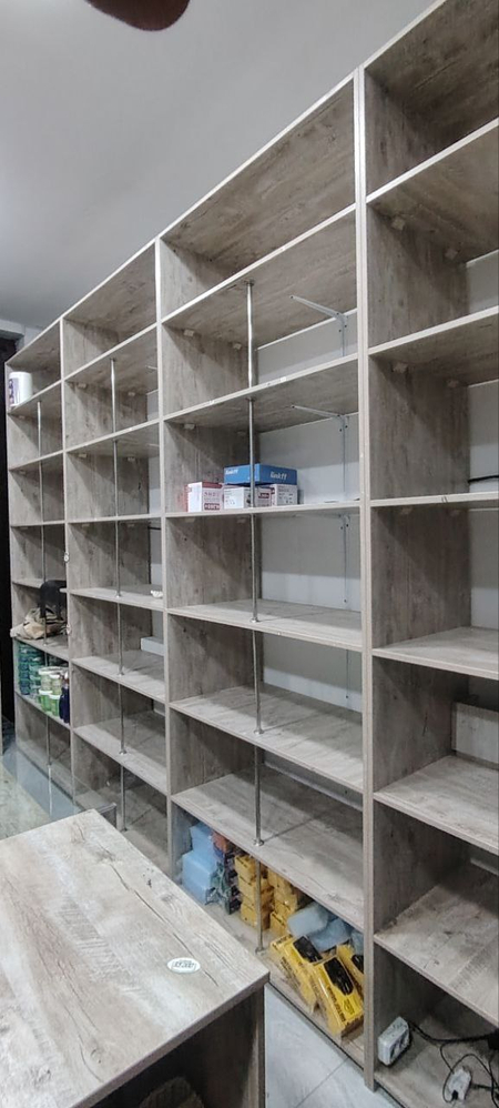 Срочно продаю, шкаф для магазинов