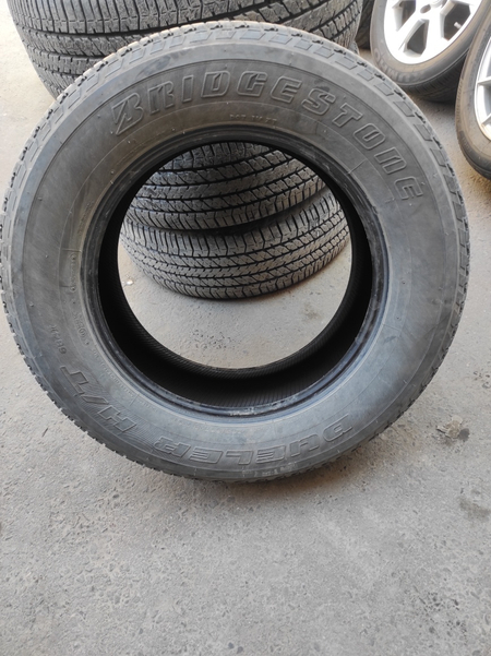 Treblezr baloni 265/60/18 bridgston made in Thailand kam yurgan aybi y