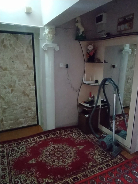 Вакзол ёнида 2хонали кв ижарага барилади