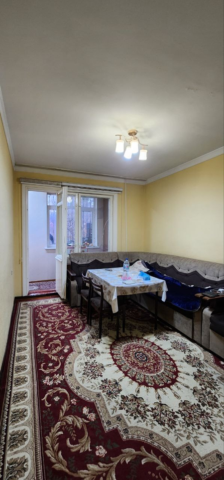 Юнусабад 8, 4/2/4. Кафе Террамису.