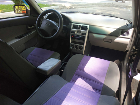 ВАЗ 2170 LADA PRIORA 1.6 с кондиционером
