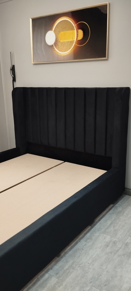 двуспальная кровать 300$.