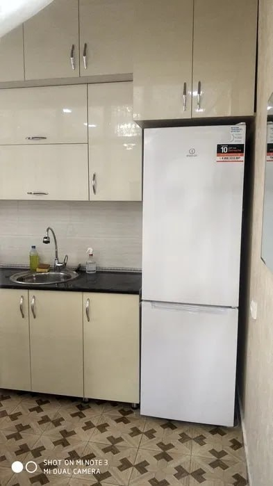 СРОЧНИЙ аренда Кивартира мирабатиский район саракулка  Навастройка