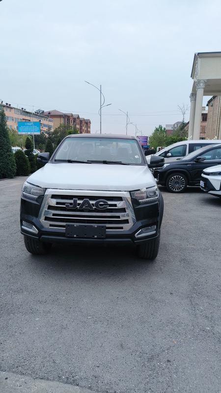 Jac T8 picap full