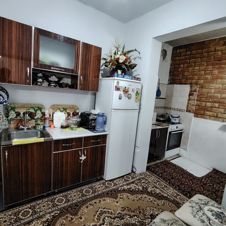 Продается квартира на массив Куйлюк