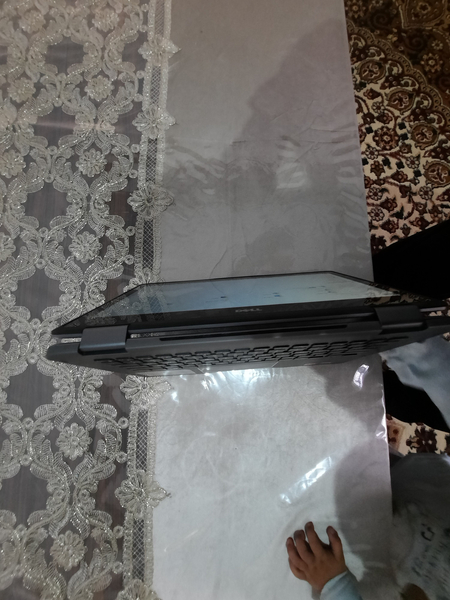 Dell noutvuk sotiladi 2 tasi birda Plansget ham bo\\\