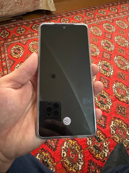 Vivo 27e 8+8/256 gb ходати жуда яхши 2 ой ишлатилган оладигонлар алга