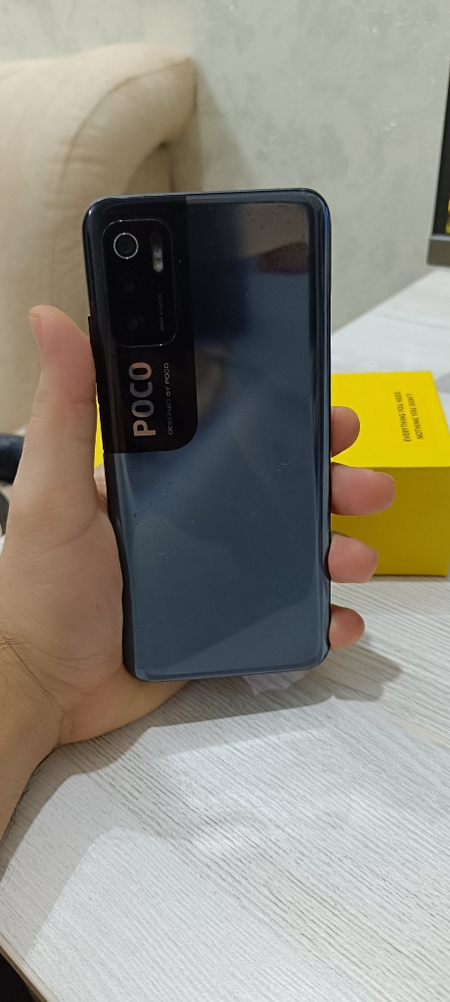 Срочно продаю телефон Poco M3!