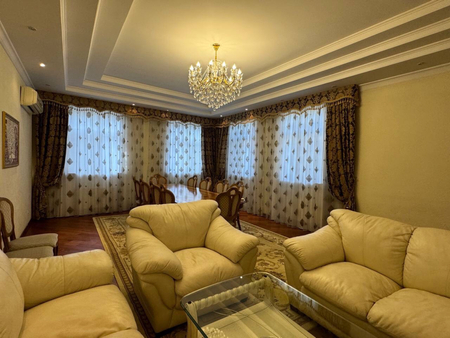 Аренда Евро дом Ор-р: улица Ивлева 500м2