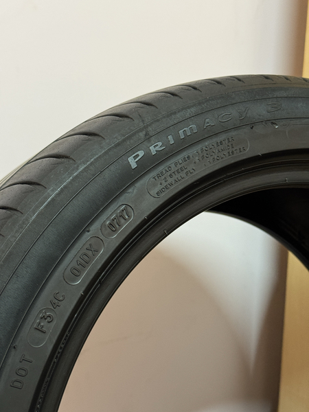 Michelin primacy 3 R17 235/45
