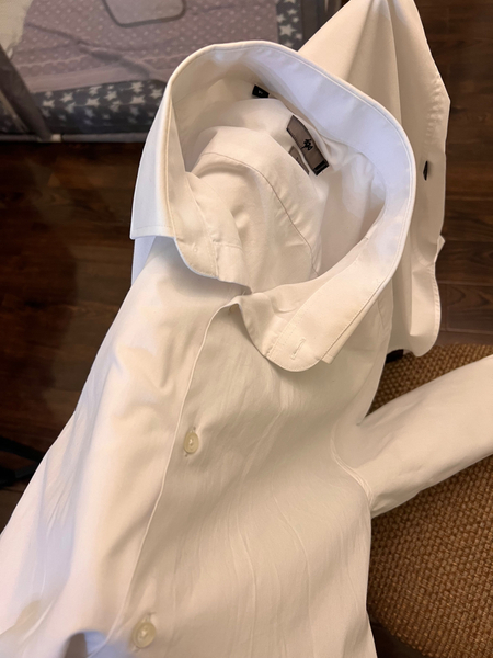 Молочно белая мужская рубашка Slimfit