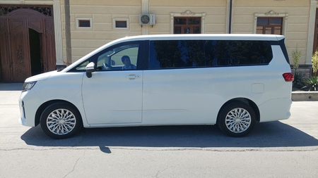 Baw m7 avtamat 2023-24 yil oq toza prapan 19000 y  halol nasiya naxtga