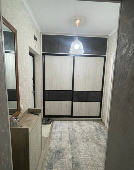 Срочно продажа 1 комн на сайраме