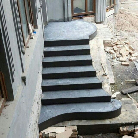 Zinalar betondan