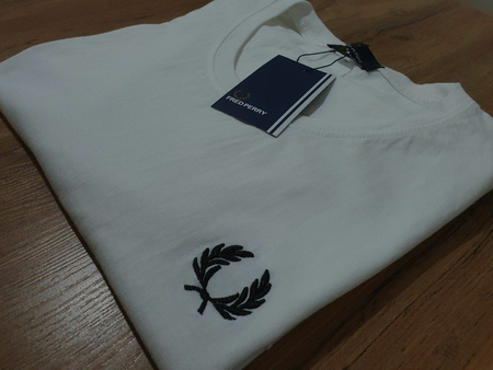 Fred Perry t-shirt
