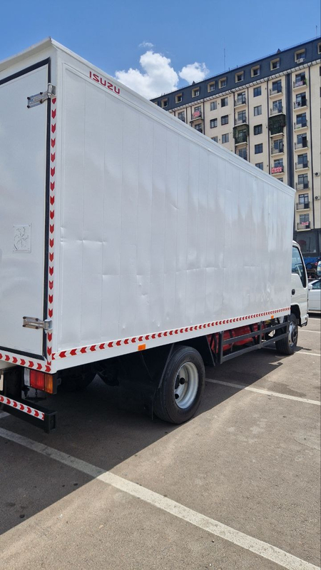 ISUZU yili 2013 narhini kelishamiz