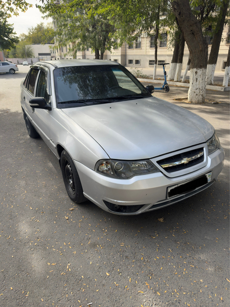Srochna sotiladi!!! Nexia 2, 2014 yil, 1.6 motor, benzin.