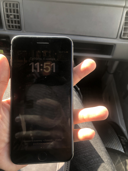 iphone 8+ 64tali aybi bor