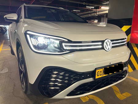 Volkswagen ID.6 Crozz PRO