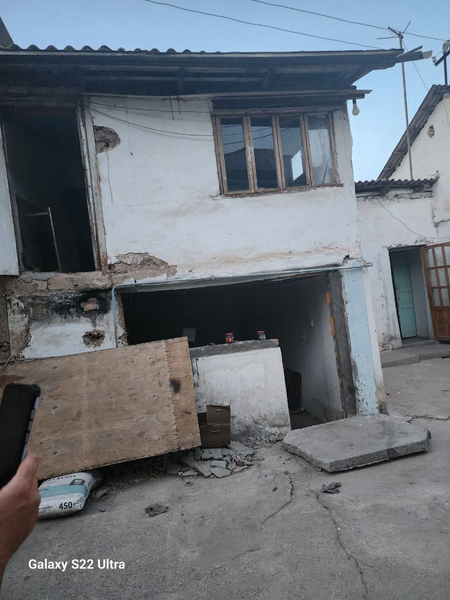 Срочно продаётся земельный участок 
Цена 160 0