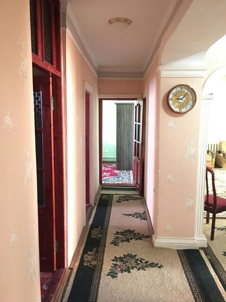 4 хонали 135м² квартира сотилади