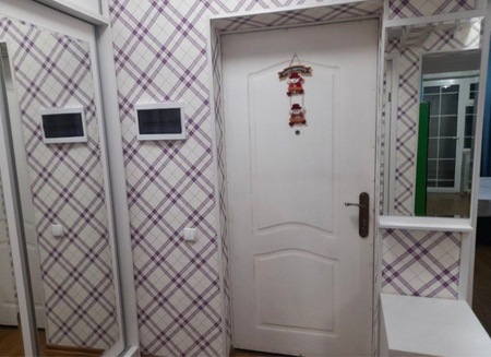 Продаётся квартира на Яшнабадском районе Лисунова 4