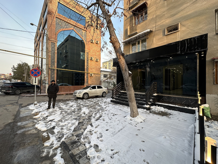 Сдается в аренду Евро офис вдоль дороги 85м2 - Яккасарай | парк Бобура