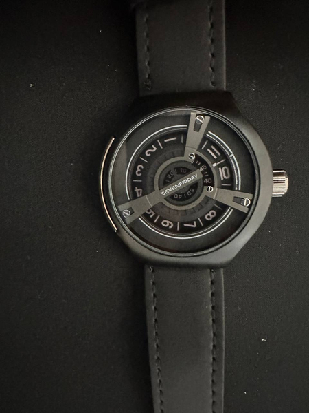 SevenFriday  часы