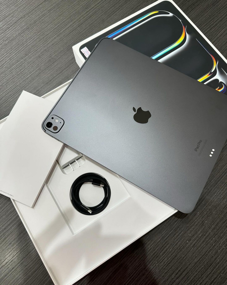 iPad Pro M4 13 inch WiFi+Simcard 256GB