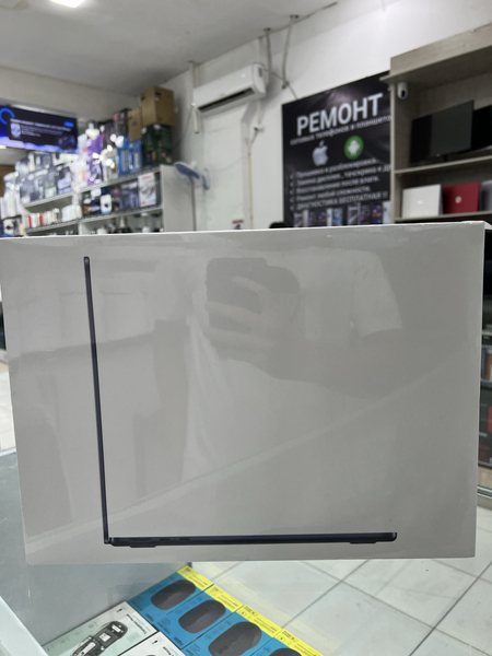 MacBook Air 13 inch M2 8/256 Новый 2023