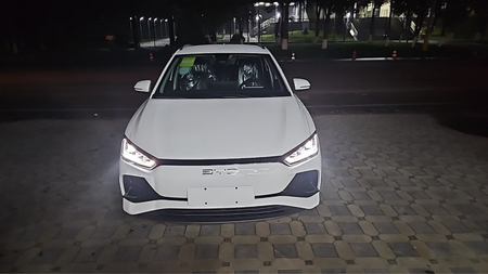 elektra car e2 arendaga bez parbek 2024 yil 405 km